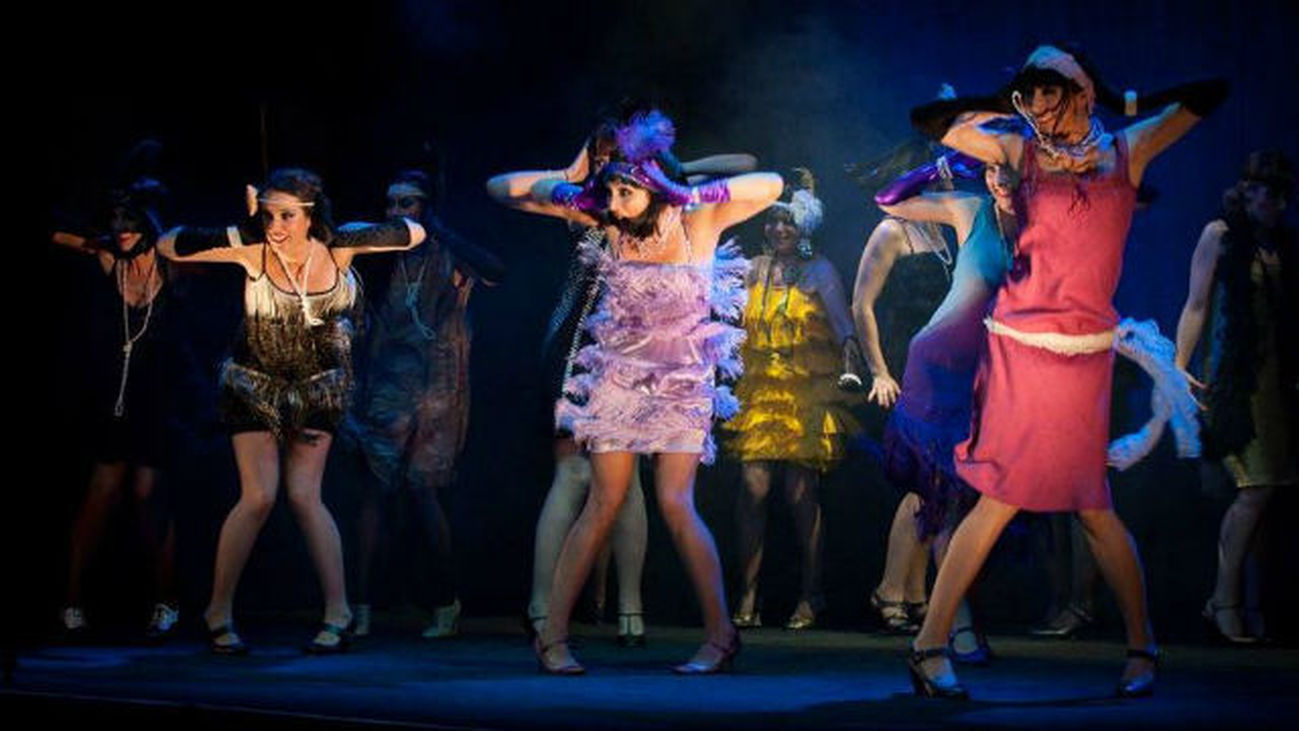 El burlesque de 'Les Follies: París- Berlín-New York' llega este sábado ...