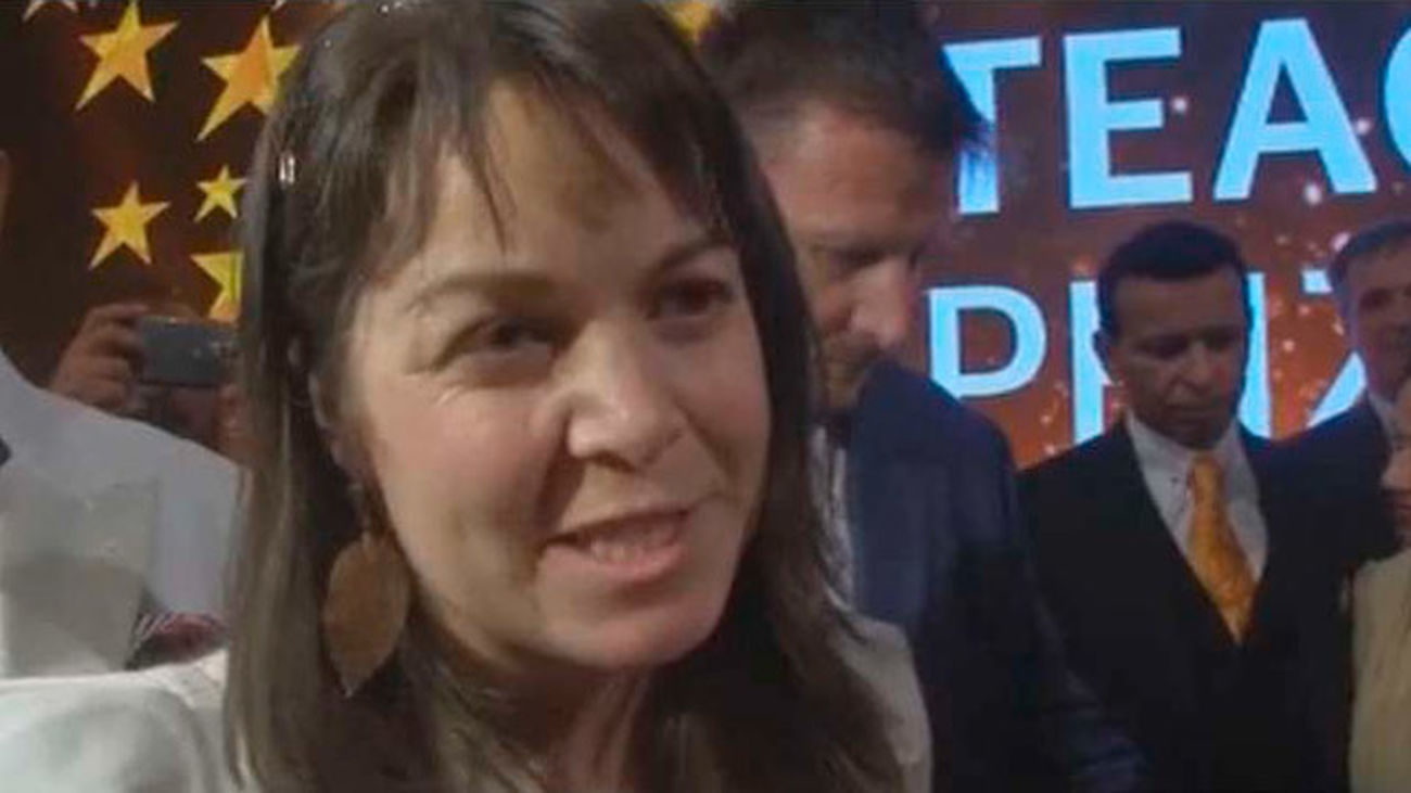 La canadiense Maggie MacDonnell gana el 'Global Teacher Prize'