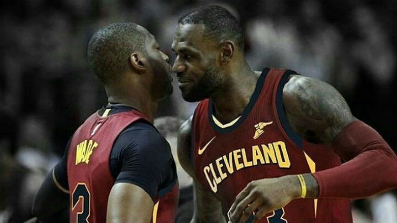 Wade se reúne con su "hermano" LeBron en Cleveland