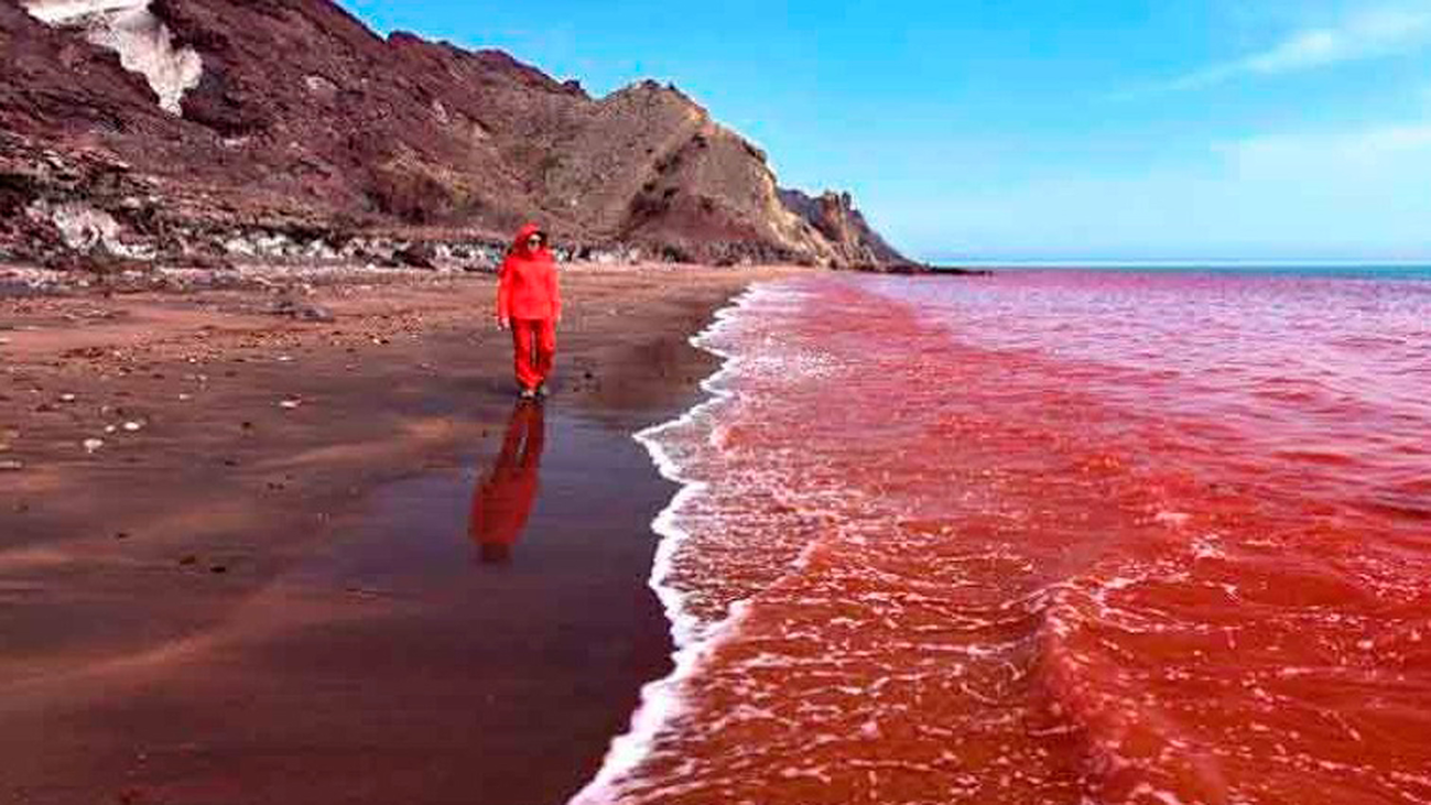 Ormuz, la isla de arena roja