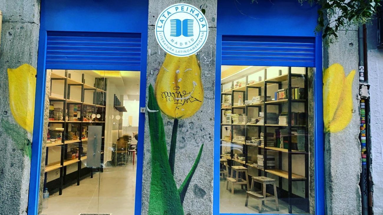 Malasaña: Librería 'Lata Peinada', especializada en literatura ...