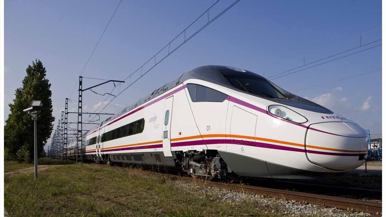 Renfe amplía en 15 trenes y 8.000 plazas su oferta para viajar a la final de la Copa del Rey de ...