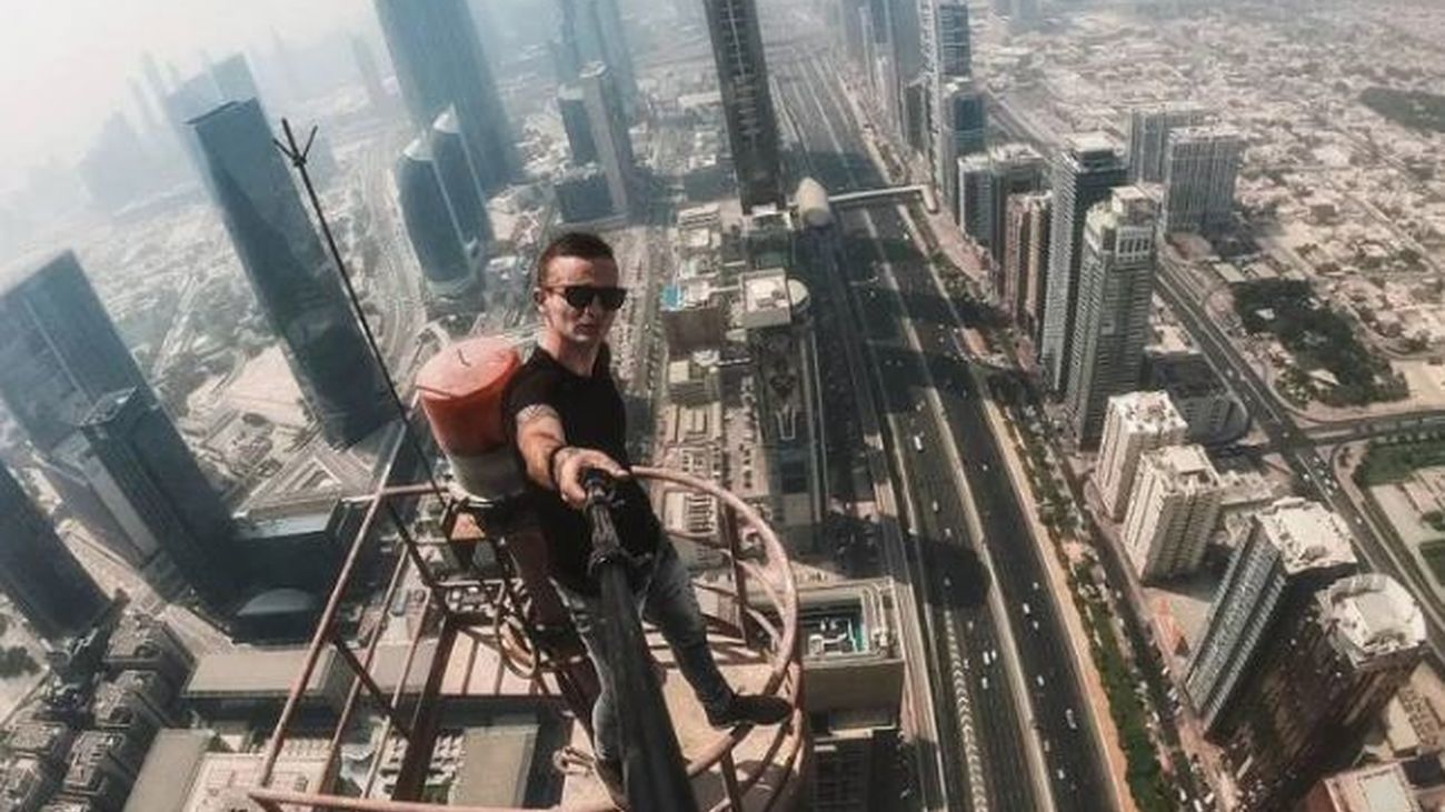 Muere el influencer extremo Remi Enigma tras caer de un edificio de 68 plantas