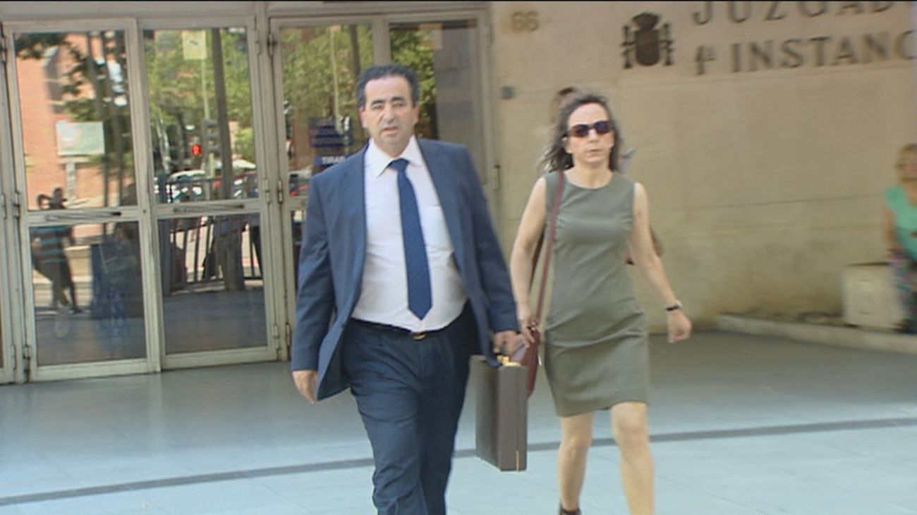 Noelia de Mingo, a juicio este lunes por acuchillar a dos empleadas de ...