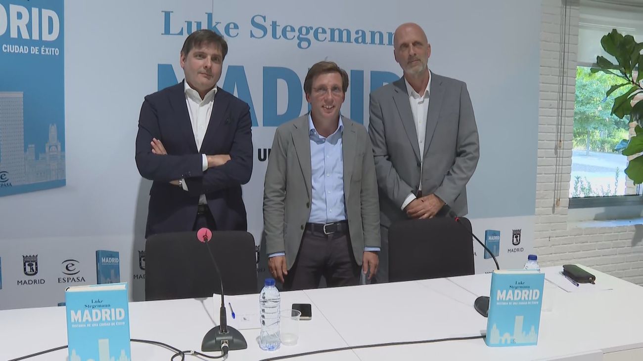 Almeida presenta el libro 'Madrid, historia de una ciudad de éxito' del ...