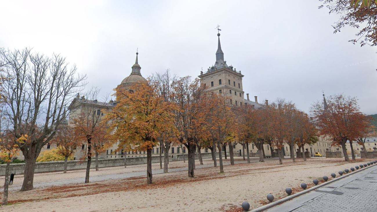 Madrid Directo graba en exclusiva un evento solar inédito en el Monasterio de San Lorenzo de El ...