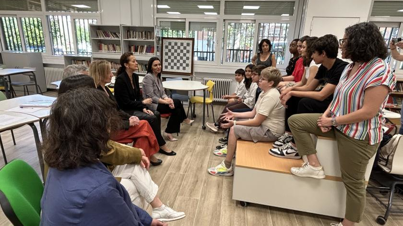 Madrid forma a 9.600 docentes para la resolución de conflictos en colegios